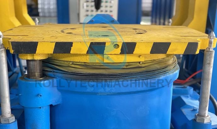 Multi Contact Molding Machine